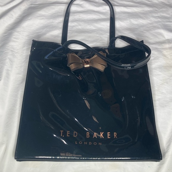 Ted Baker | Bags | Ted Baker Vegan Patent Leather Bow Tie Tote Bag ...